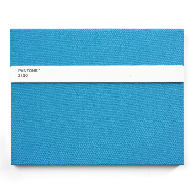 PANTONE NEW NOTEBOOK WITH PENCIL. / LINED – Blue 2150 C – Copenhagen Design